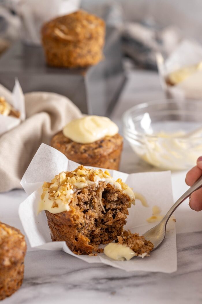 Banana Coconut & Pineapple (Hummingbird) Cupcakes with Cream Cheese ...